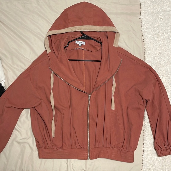 Polagram | Jackets & Coats | 34 Sleeves Has Pockets Hardly Worn Like ...